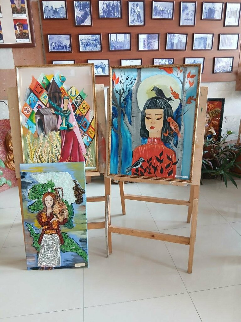 Sanat okulları School of Arts, Kotayk, foto