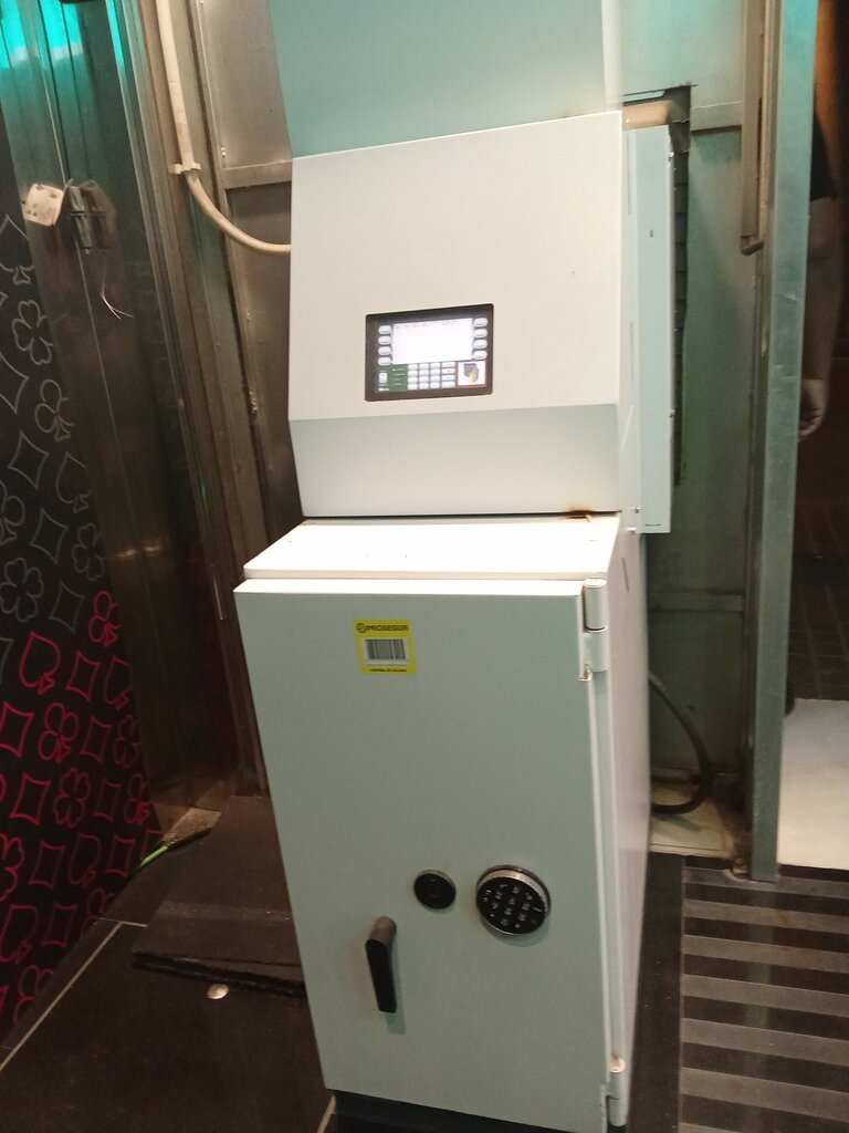 Metro istasyonu Estación de Drassanes, Barselona, foto