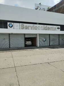 Servioccidente (Valle del Cauca, Municipio de Santiago de Cali, Calle 17, 1-NORTE-36), otomobil servisi  Cali'den