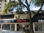 Spring Outlet (Valle del Cauca, Municipio de Santiago de Cali, Comuna 2, Avenida 5 Norte, 24A-NORTE-27), mobilya mağazaları