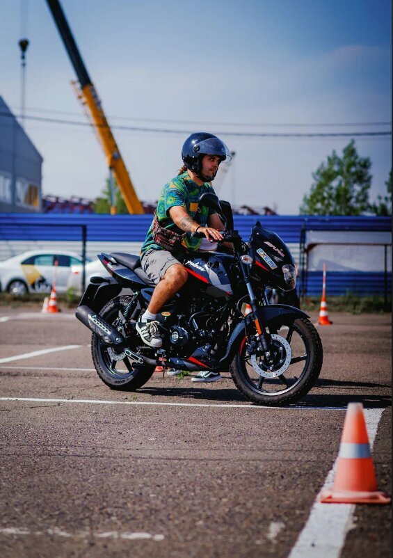 Kurye hizmetleri Hermes, Moskova, foto