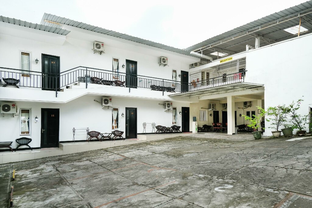 Otel Oyo 409 Pondok Helomi, Dünya, foto