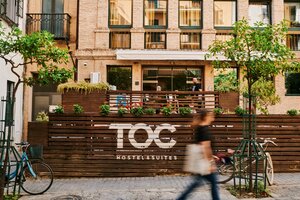 Toc Hostel Sevilla (Calle Miguel Mañara No:12, Sevilla), otel  Sevilla'dan