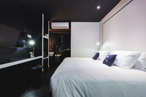 Blu Monkey Hub and Hotel Phuket (Phangnga Soi 3 No:3), otel  Phuket'ten