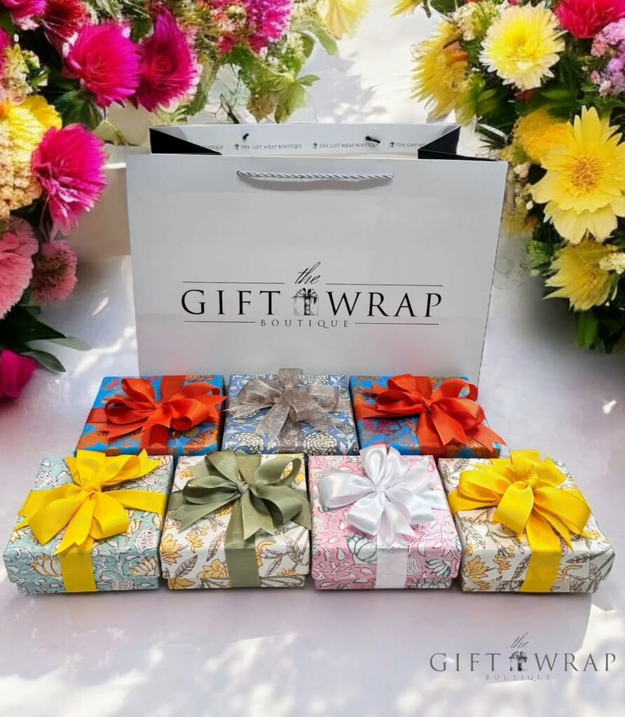 Hediyelik eşya mağazaları The Gift Wrap, Dubai, foto