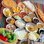 Şahin Kahvaltı Salonu Tuşba (Van, İpekyolu, Bahçıvan Mah., Eski Meydan Sok., 1E), restoran  Van'dan