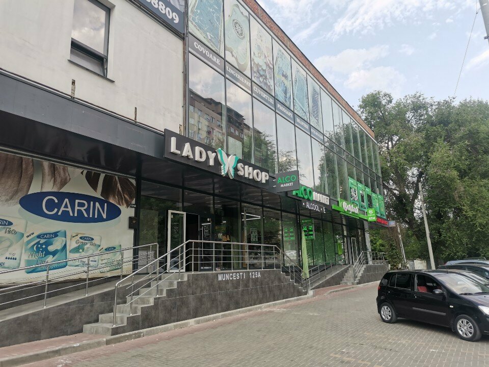Mobilya mağazaları Lumea Dulapurilor, Kişinev, foto