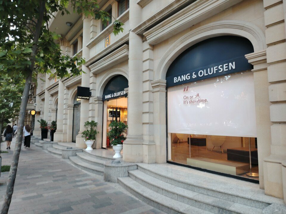 Market Bang & Olufsen, Bakü, foto