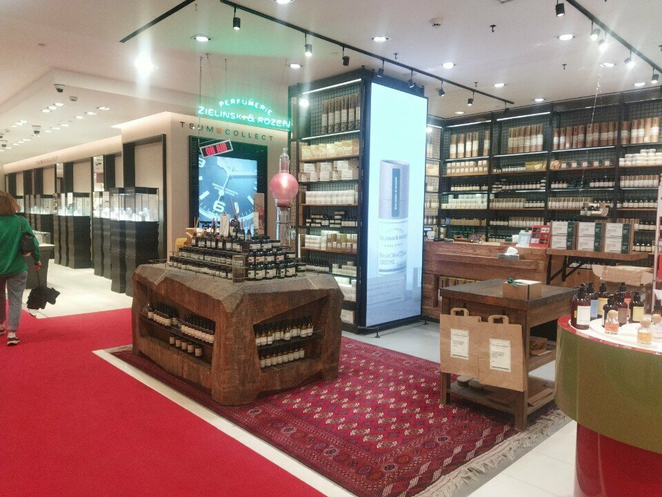 Kozmetik ve parfümeri mağazaları Zielinski & Rozen, Moskova, foto