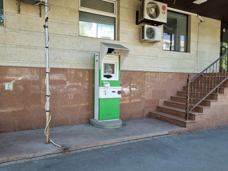 Ödeme terminali Qiwi, Almatı, foto