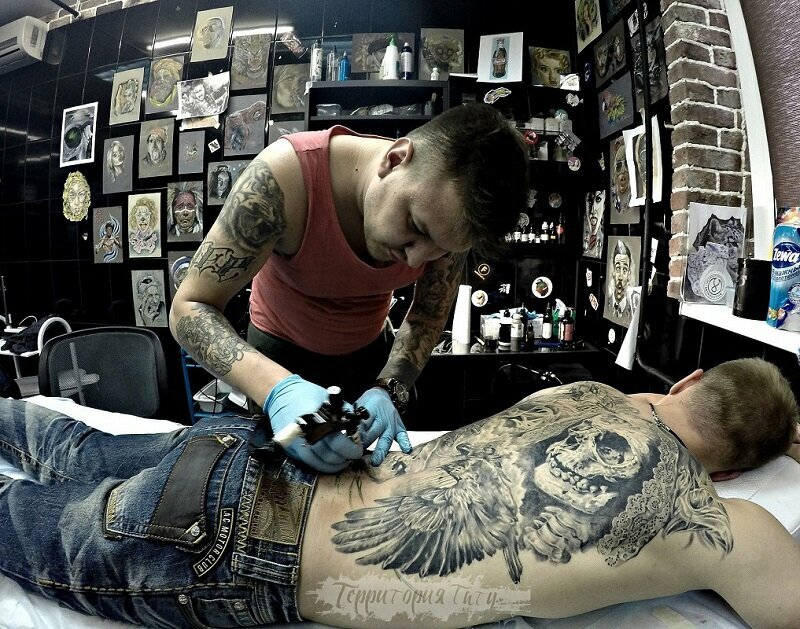 Piercing dükkanı Территория Пирсинга и Тату, Moskova, foto