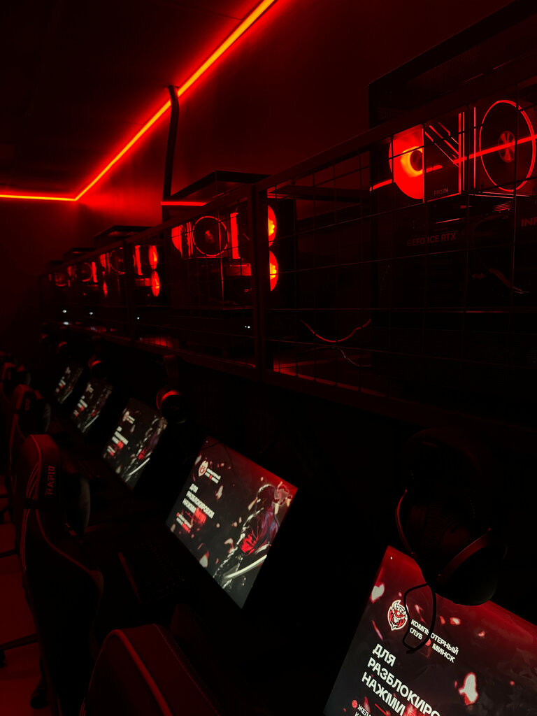 Bilgisayar kulübü Bushido-x, Minsk, foto