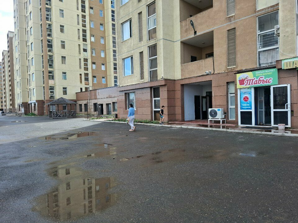 Market Tabys, Astana, foto