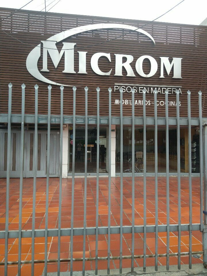 Züccaciye mağazaları Microm, Bogota, foto