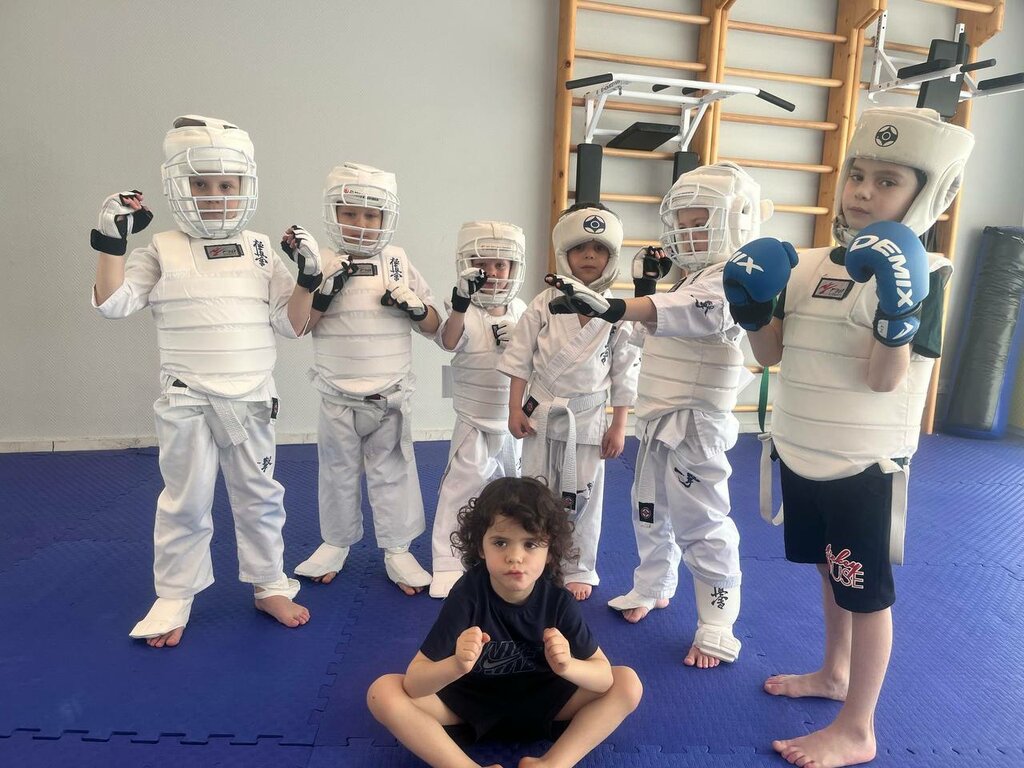 Spor kulüpleri Каратэ Киокушинкай, Soçi, foto
