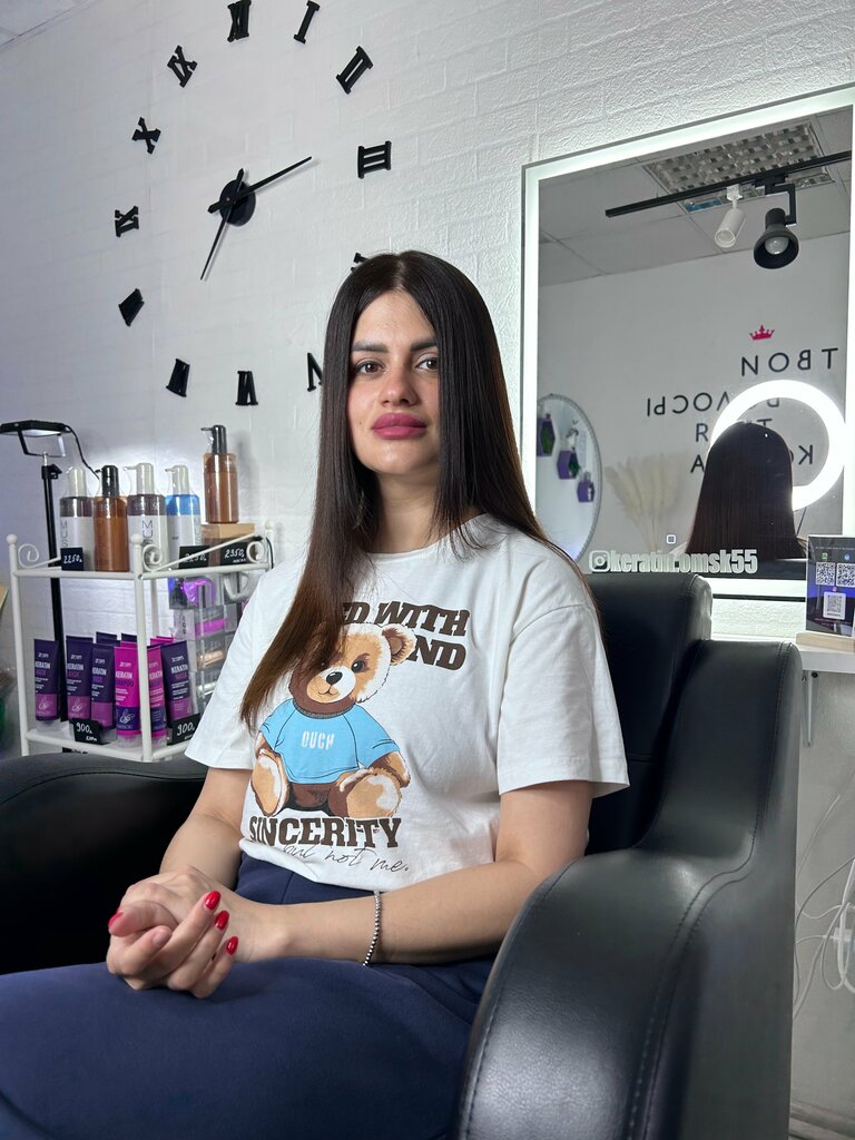 Güzellik salonu Студия реконструкции волос Lilii Gerber, Omsk, foto