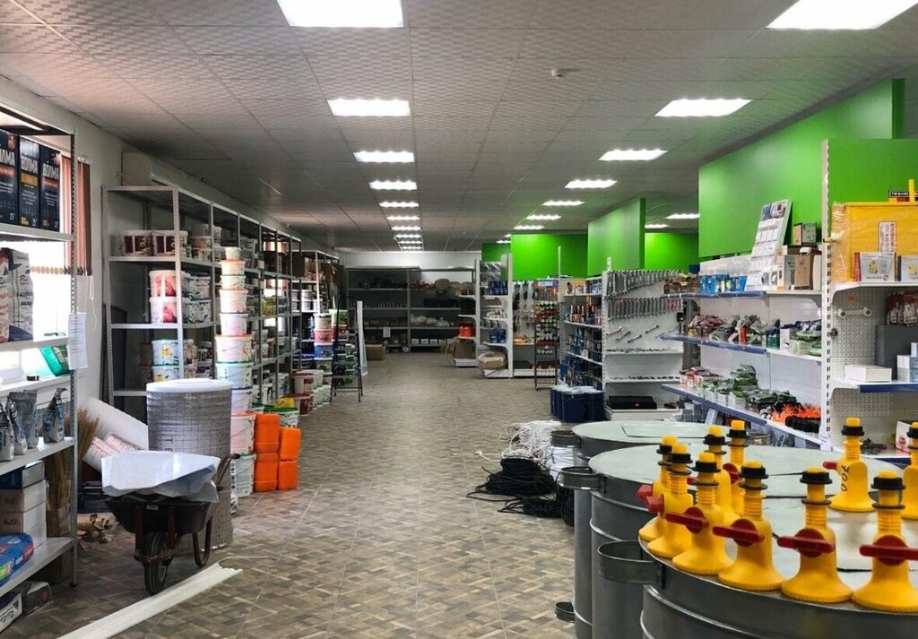 Yapı mağazası Isashgroup, Atırav eyaleti, foto