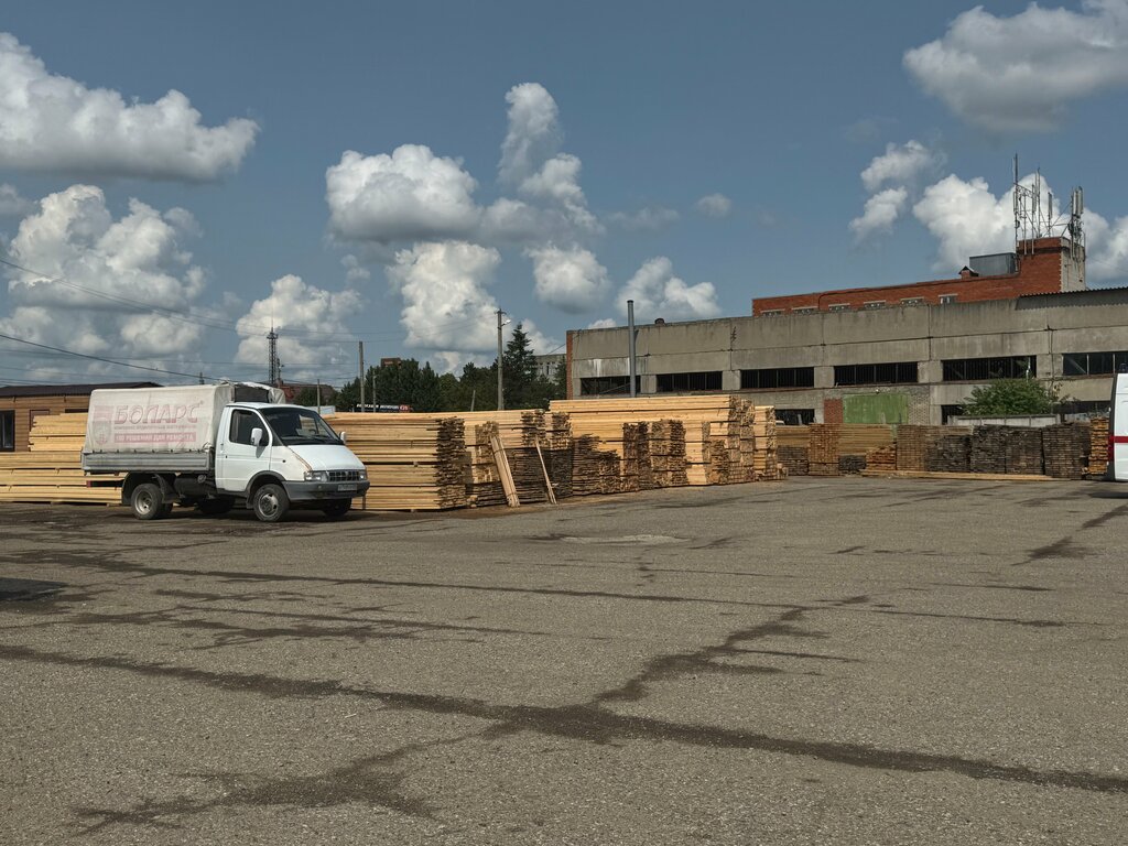 Yapı mağazası Пиломатериалы, Maykop, foto