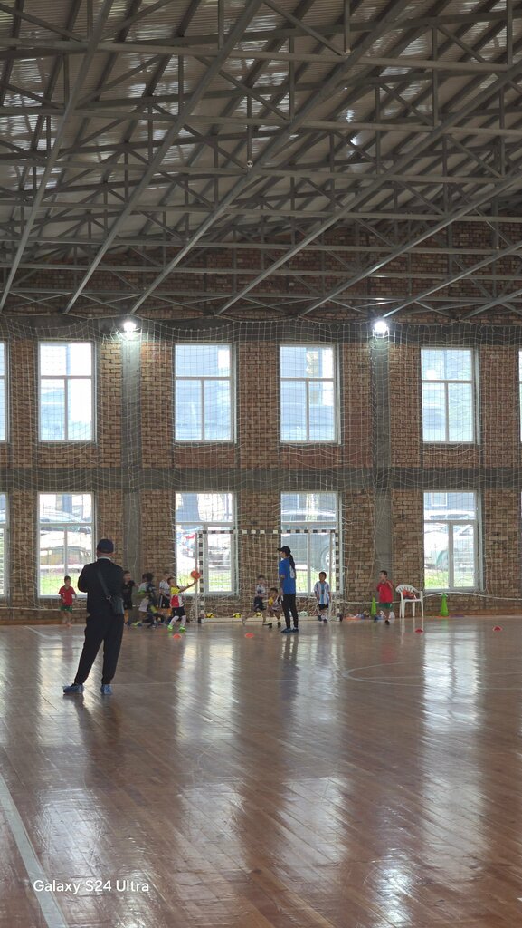 Özel okul Bilimkana-Bishkek, Bişkek, foto