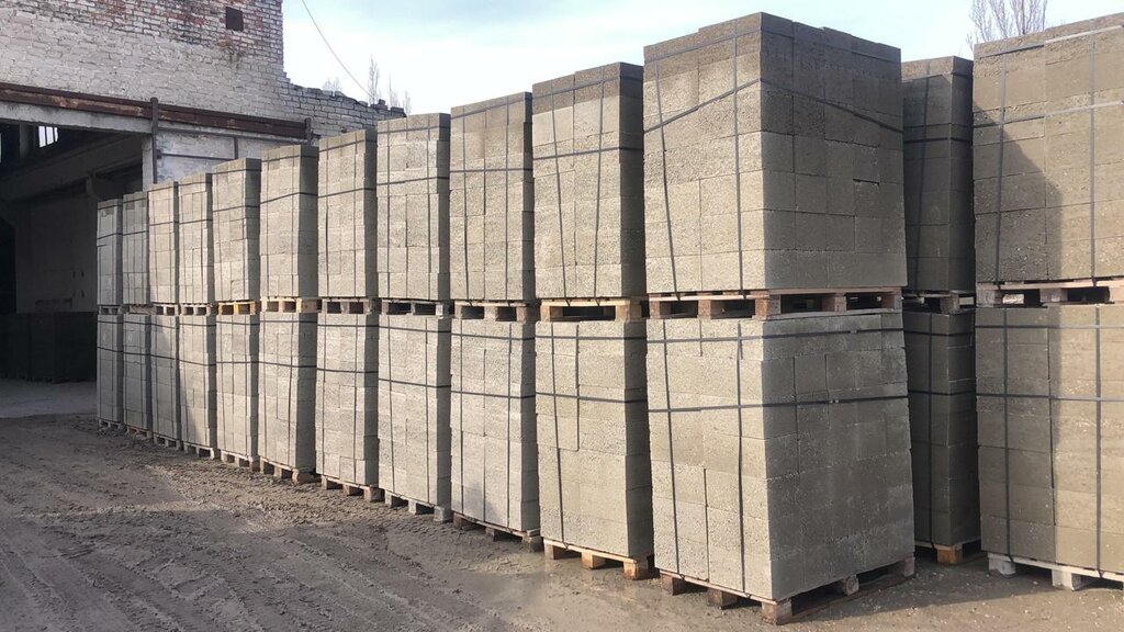 Yapı taşları Стройтехблок, Novorossiysk, foto