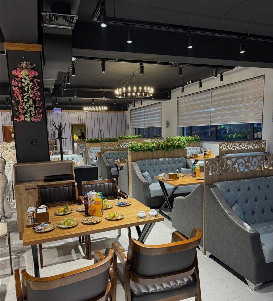 Kafe Osiyo Jo'ja, Andican, foto