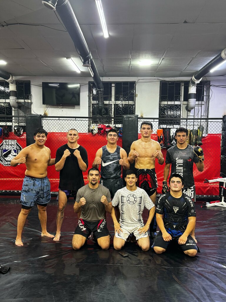 Spor kulüpleri Stone force, Taşkent, foto