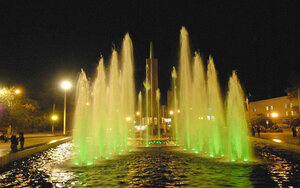 Fountain (Kashkadarya Region, Shakhrisabz, Zingiron mahalla fuqarolar yigʻini), çeşme  Şehrisebz'den