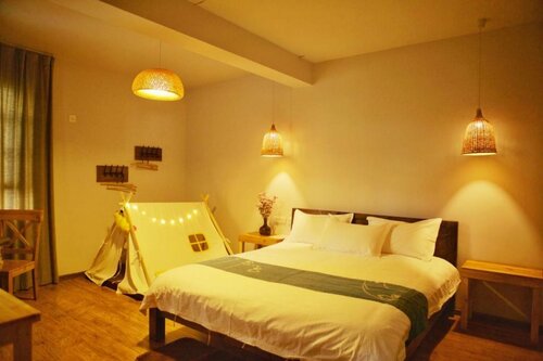 ГОСТИНИЦА MULAN GUEST HOUSE в Куньмине, Китай — Яндекс Путешествия