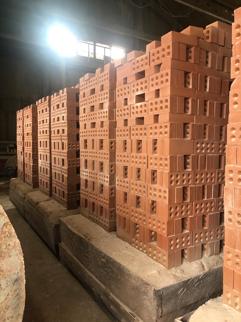 Tuğla firmaları LiKom, Krasnoyarsk, foto