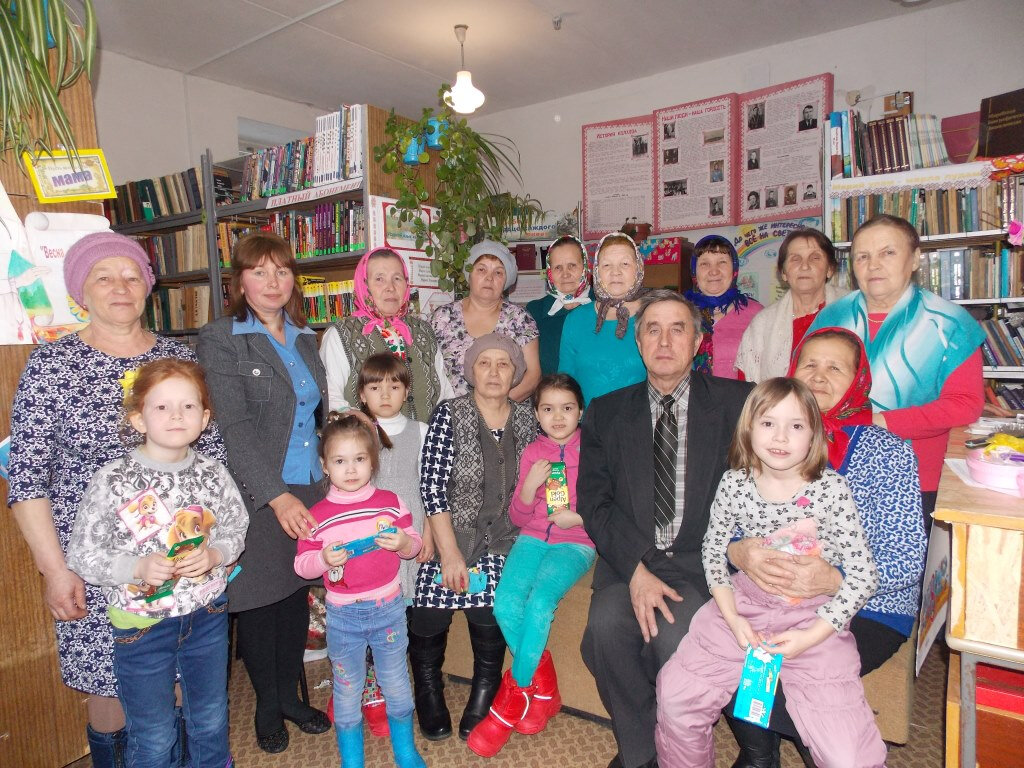 Kütüphaneler Кельмаксолинская библиотека-филиал № 8, Mariy El Cumhuriyeti, foto