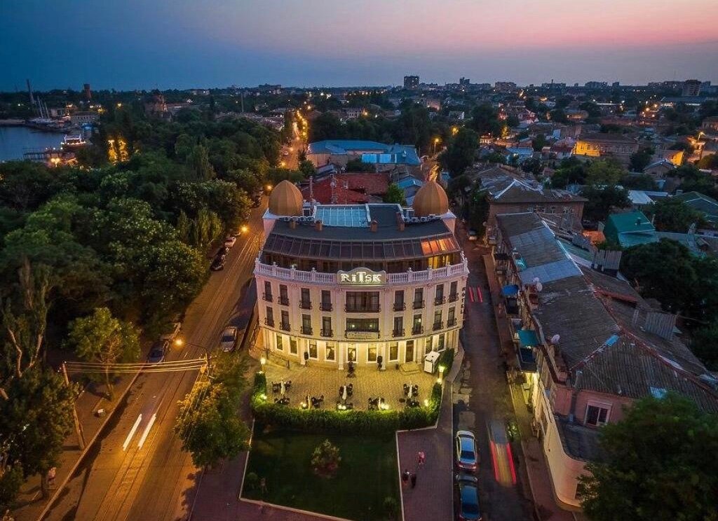 Restoran Mandarino Grand Cafe, Yevpatorya, foto