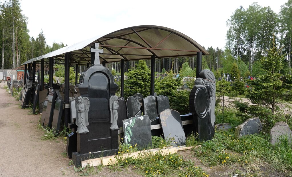 Cenaze hizmetleri Sertolovskoye kladbishche, Saint‑Petersburg ve Leningradskaya oblastı, foto