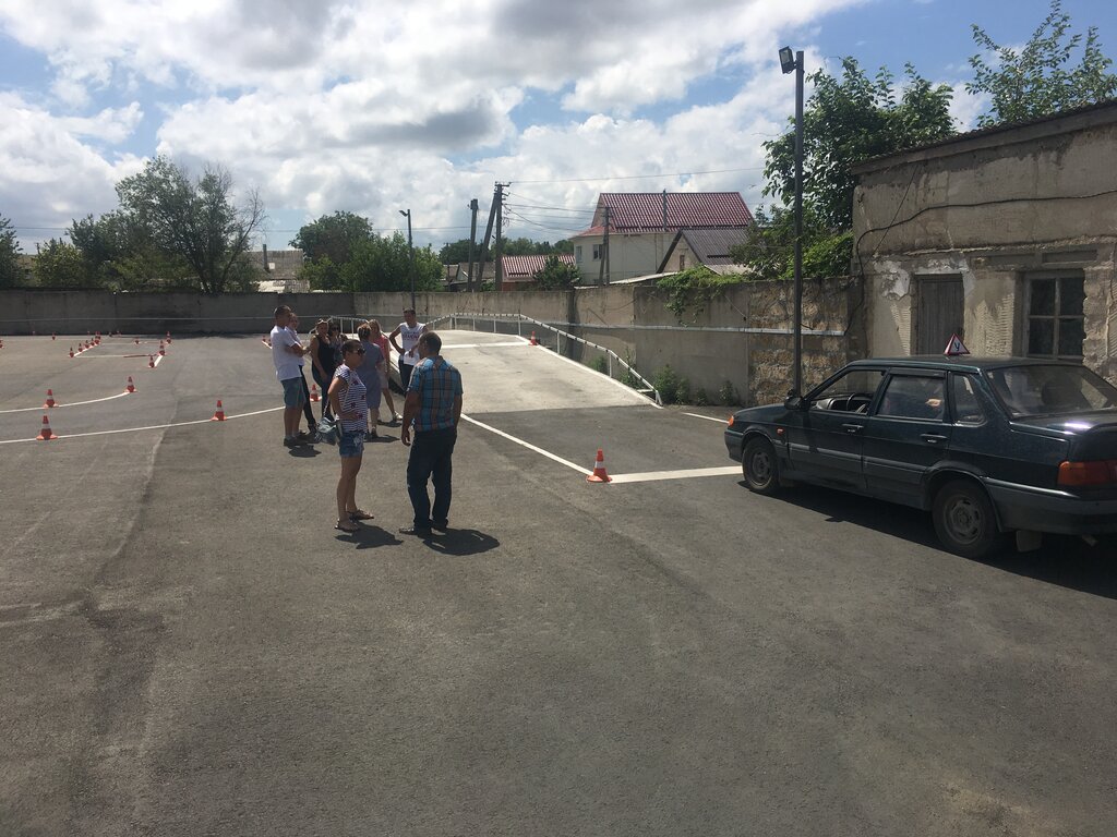 Ehliyet sınav alanı Площадка для вождения, Simferopol (Akmescit), foto