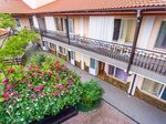 Bolshaya medveditsa (улица Калос-Лимен No:6, посёлок городского типа Черноморское), otel  Kırım Cumhuriyeti'nden