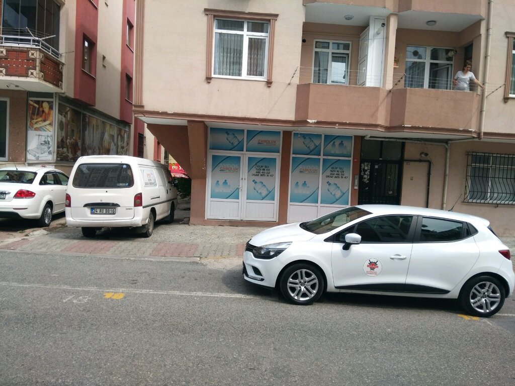 Su satışı Çamoluk Elif Su, İstanbul, foto