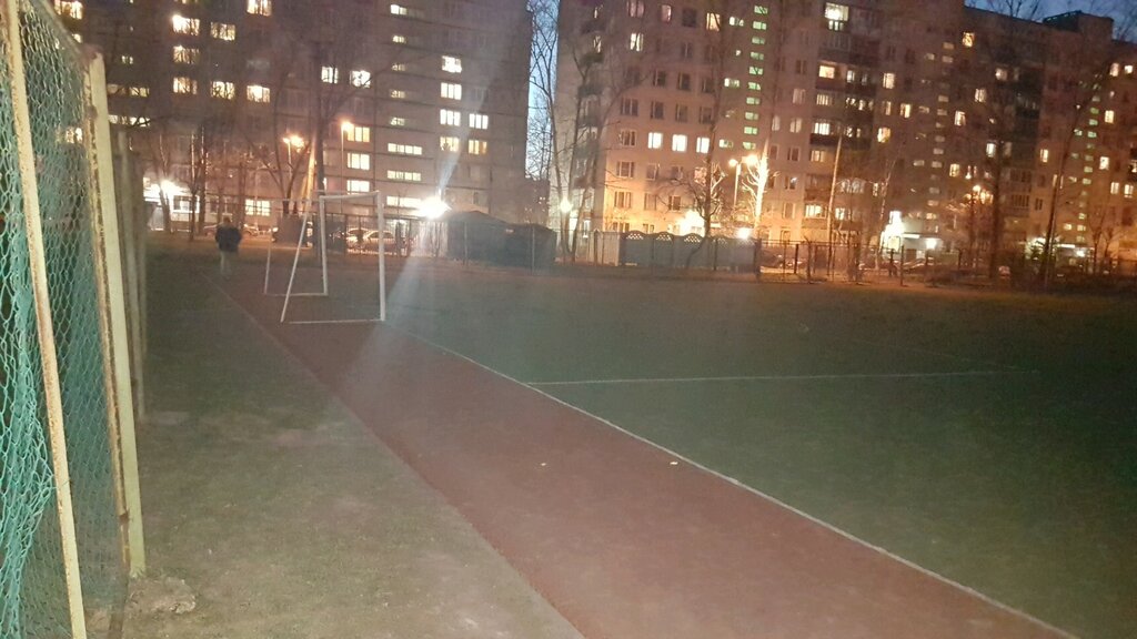 Spor alanı Стадион школы № 443, Saint‑Petersburg, foto