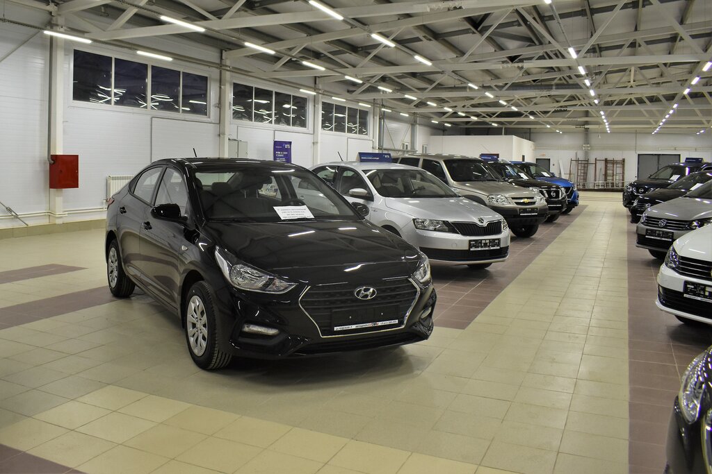 Otomobil satış galerileri Avtotsentr NewCar V Luki, Velikie Luky, foto