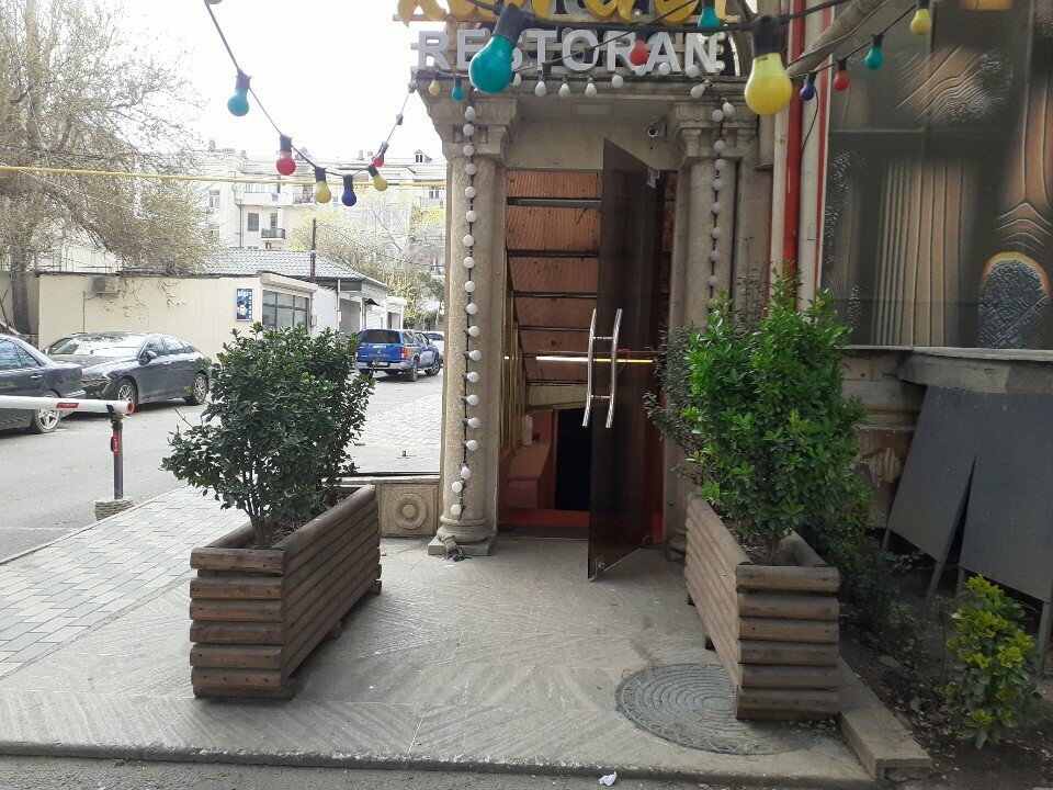 Kafe Xan Gəl, Bakü, foto