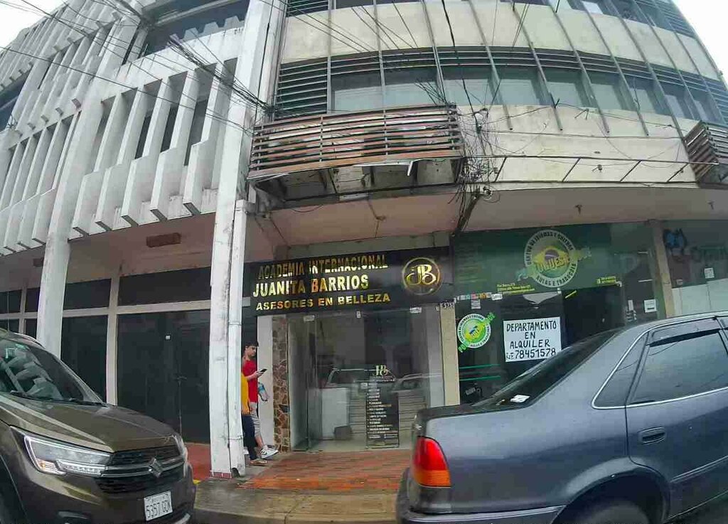 Güzellik salonu Juanita Barrios, Santa‑Krus, foto
