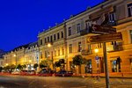 King David Hotel (Davit Agmashenebeli Avenue No:144), otel  Tiflis'ten