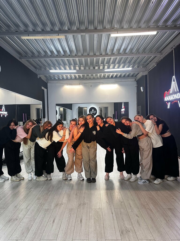 Dans okulları K. P. Crew16, Dmitrov, foto
