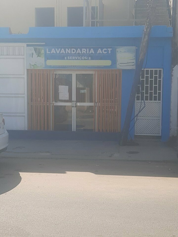 Çamaşırhaneler Lavandaria, Loanda, foto