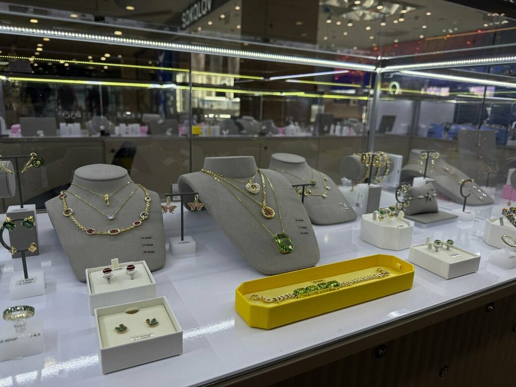 Kuyumcular AllTime Swarovski, Moskova, foto