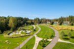 Загородный клуб Репино-Ленинское (Sovetskaya ulitsa No:171, posyolok Leninskoye), resort oteller, tesisler  Saint‑Petersburg ve Leningradskaya oblastından
