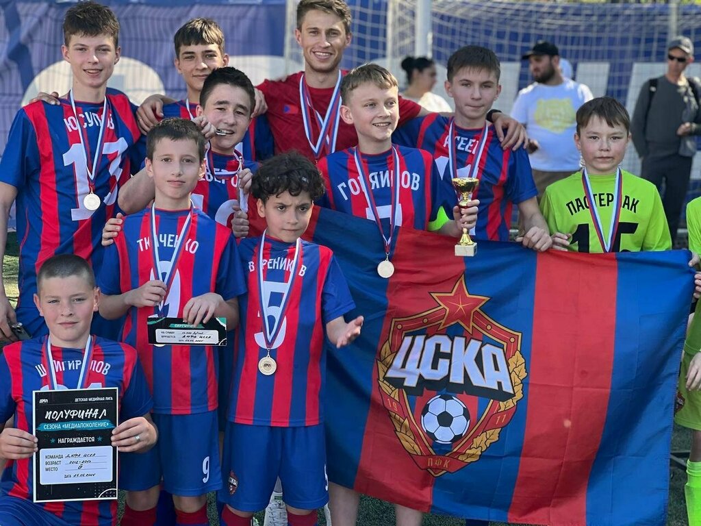 Spor okulları Футбольный центр Дюфа ПФК ЦСКА, Voronej, foto