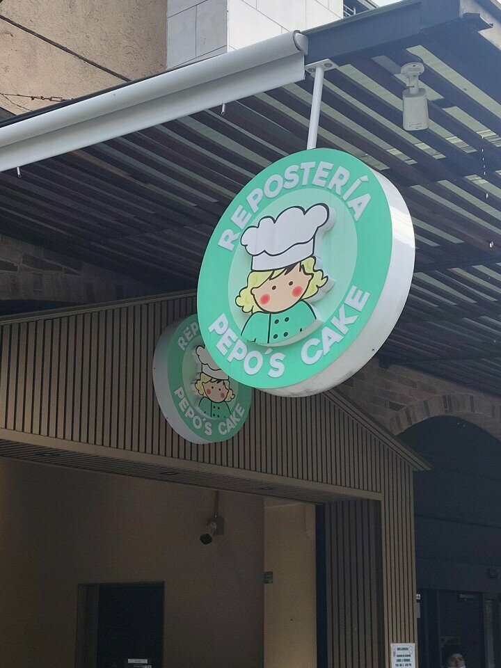 Pasta, şekerleme ve tatlı Pepo's Cake Pastry, Medellin, foto