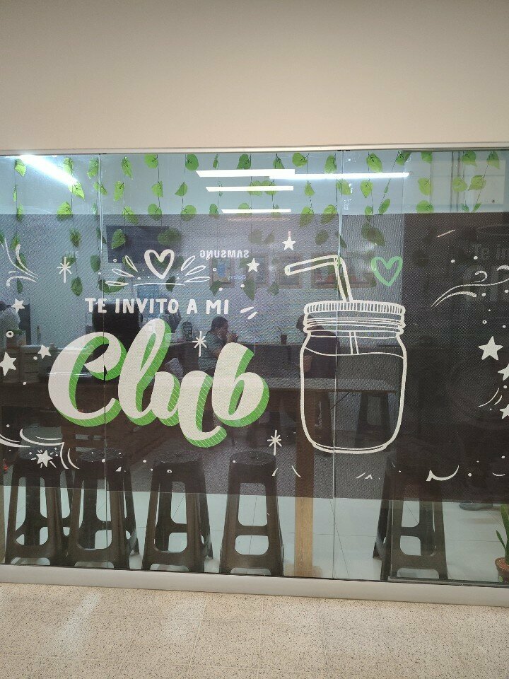 Kafe Te invito a mi club, Medellin, foto