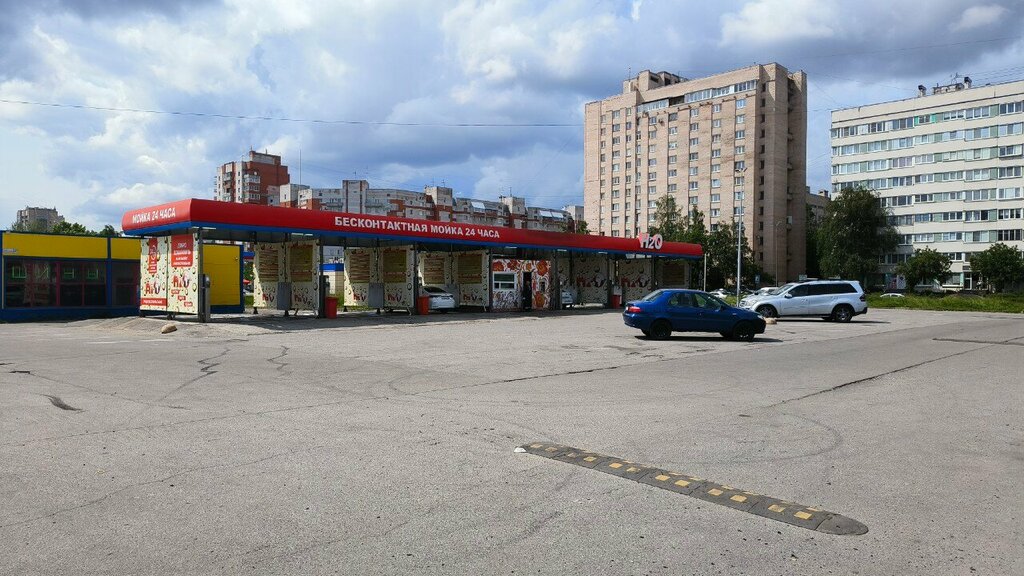Oto yıkama Moyka 24 chasa, Saint‑Petersburg, foto