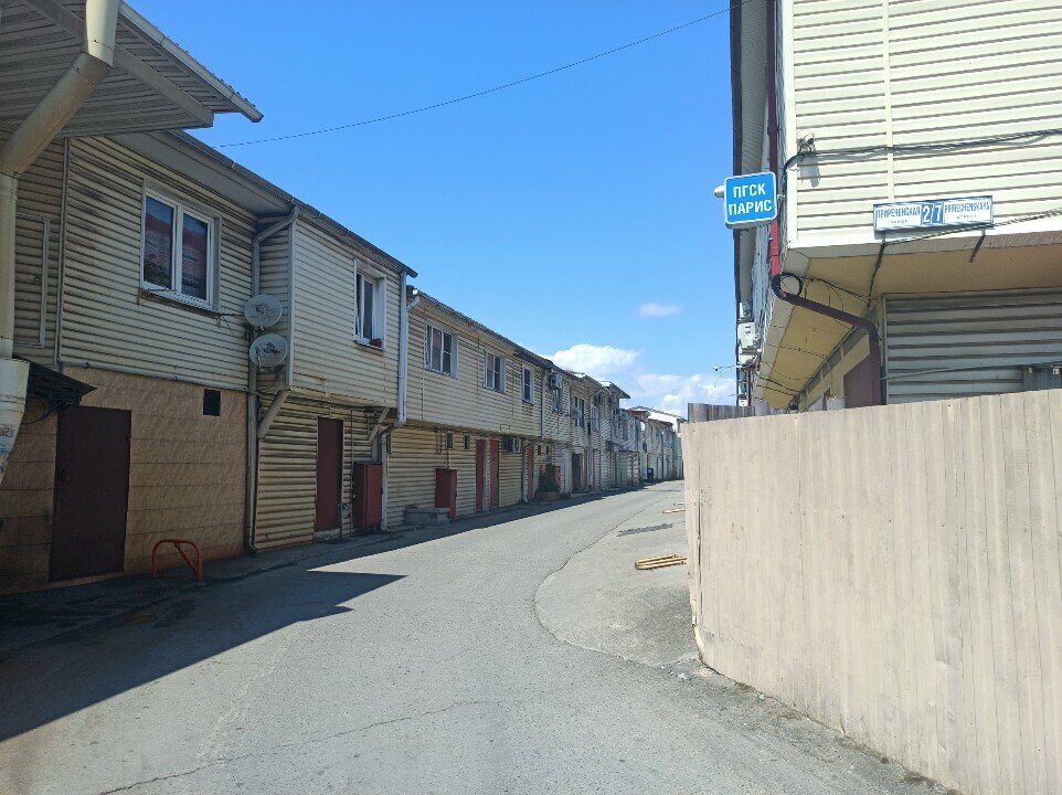 Garajlar Парис, Krasnodarski krayı, foto