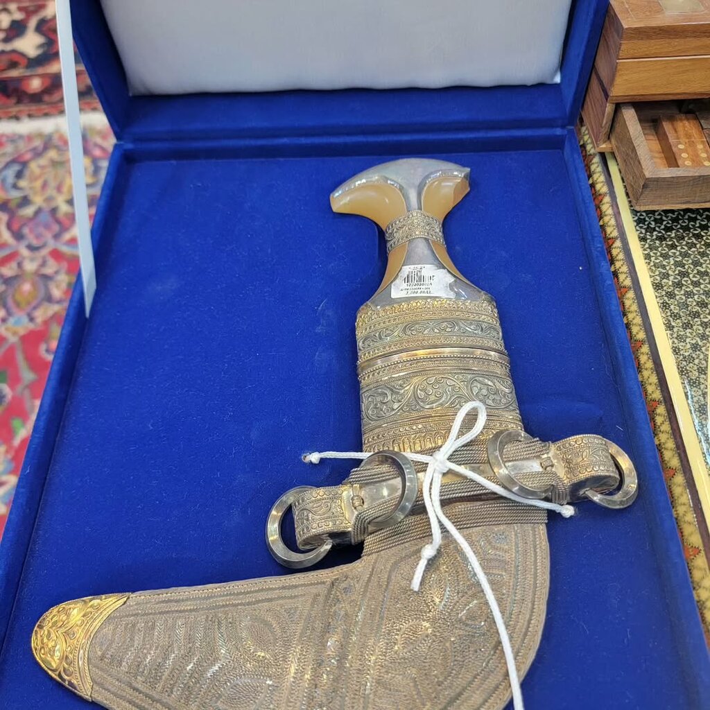 Hediyelik eşya mağazaları Al Nukbah Alaliya Novelties Trading LLC, Dubai, foto